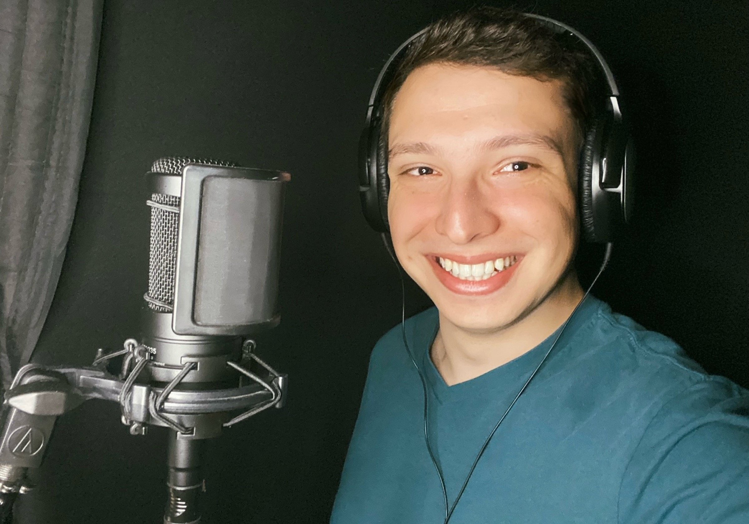 Exclusive: Brandon Salerno Talks Filming 'The Other Two,' Career & More ...