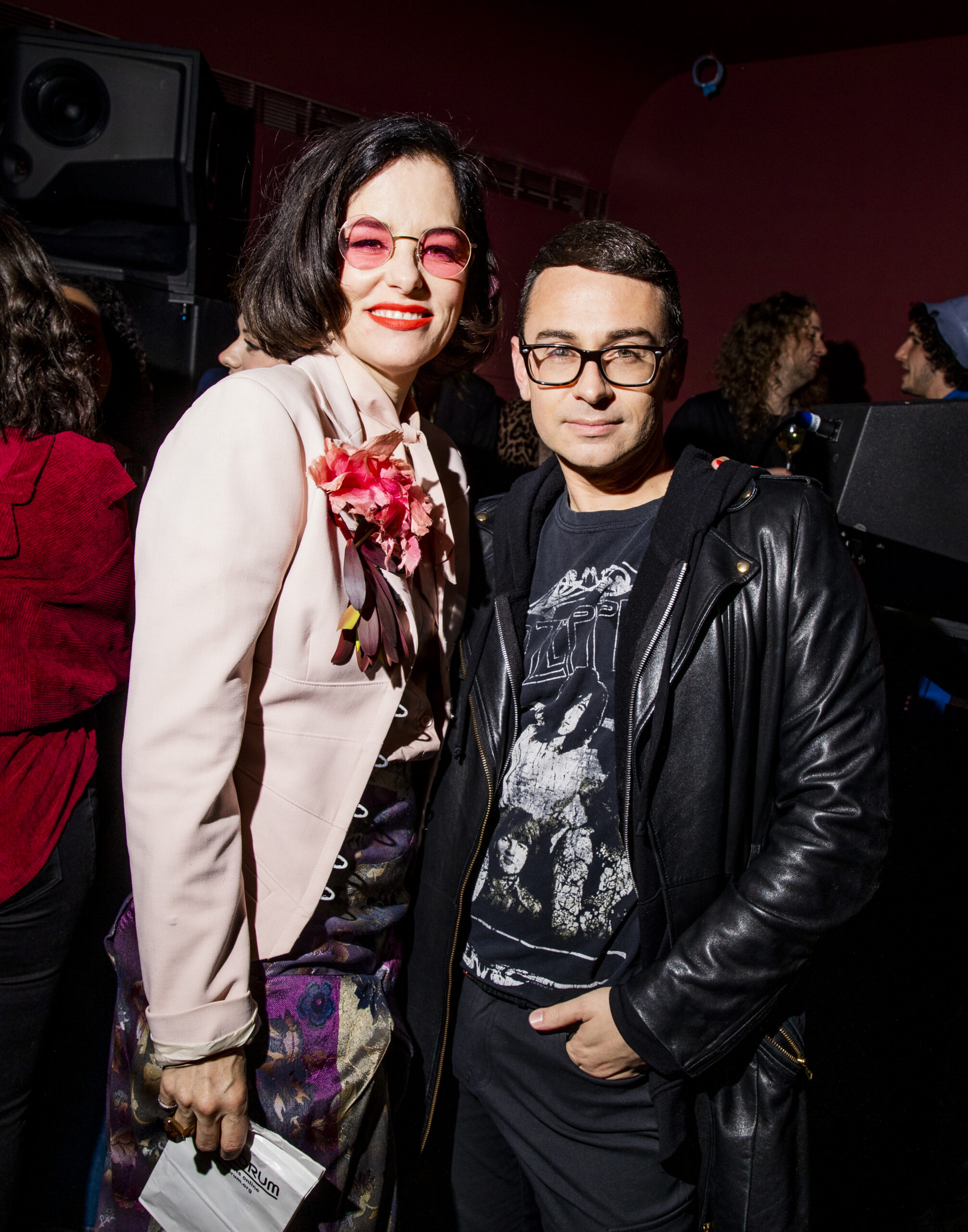 Parker Posey Brings 'Party Girl' Fun Back to New York City - The ...