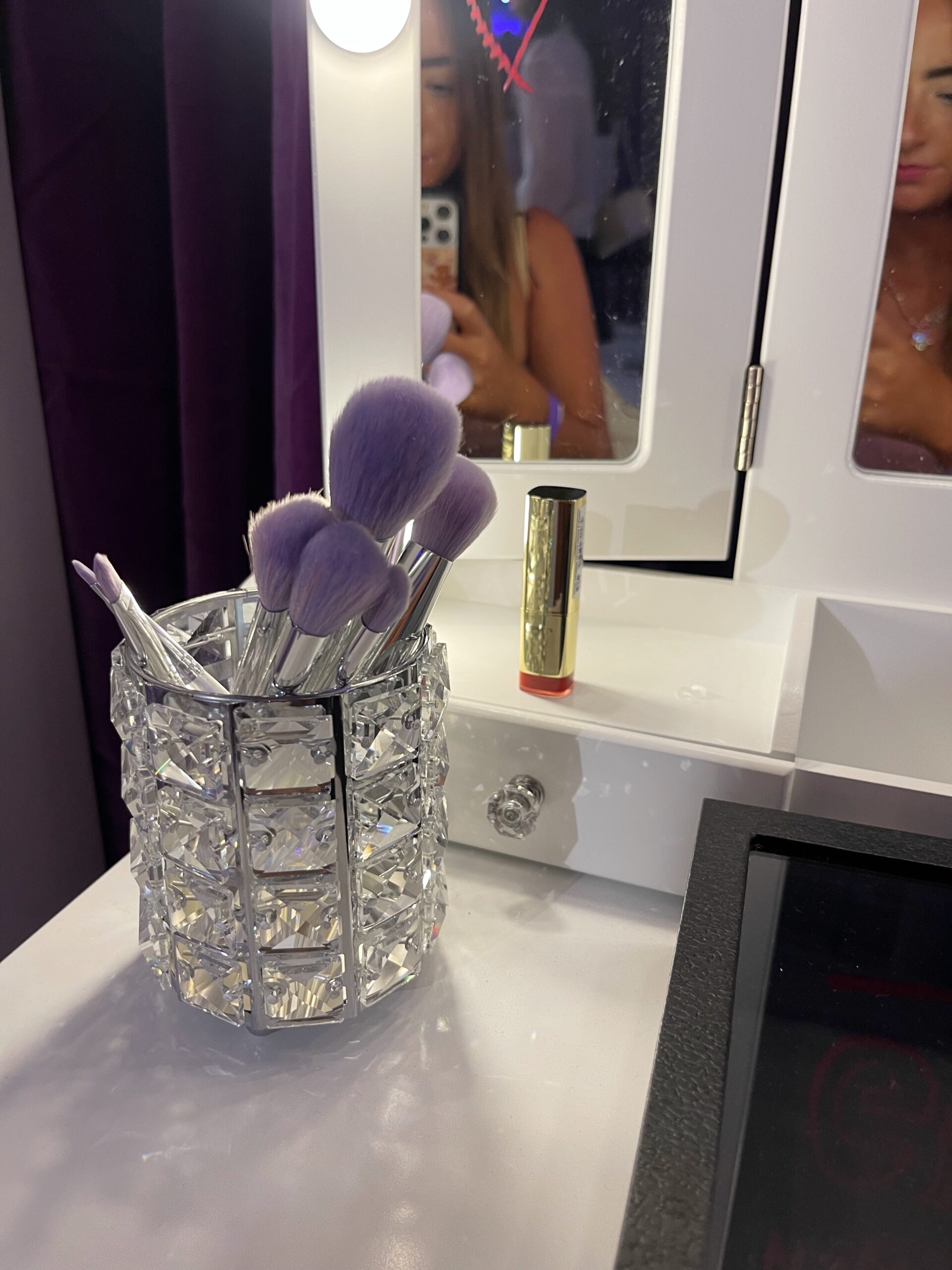 On The Scene: An Exclusive First Look At Olivia Rodrigo's Guts Gallery ...