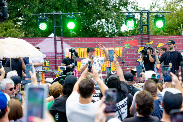 Dave Portnoy Brings 'One Bite Pizza Fest' Back to Big Apple - The ...